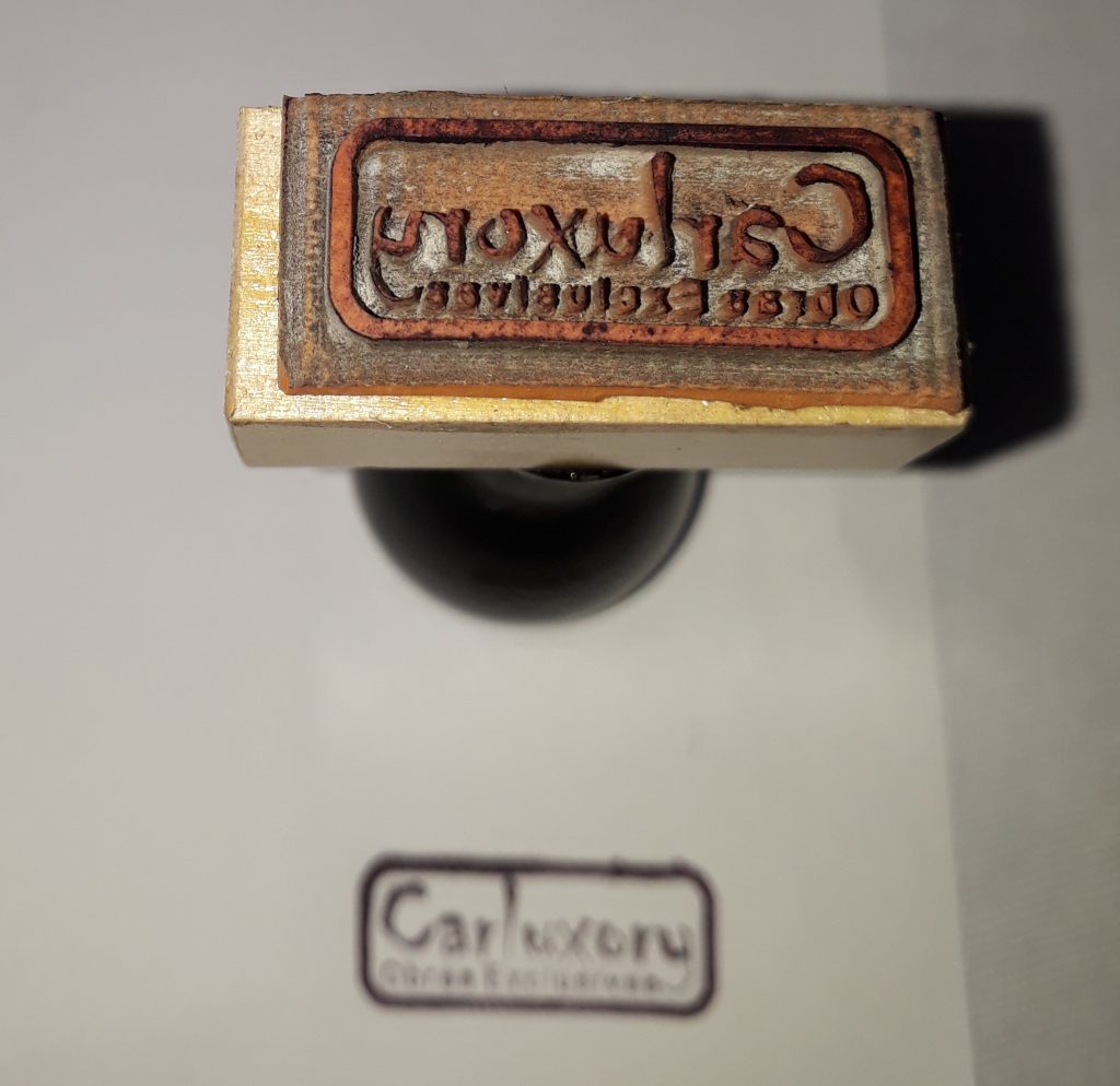 Fonte De Carimbo De Borracha